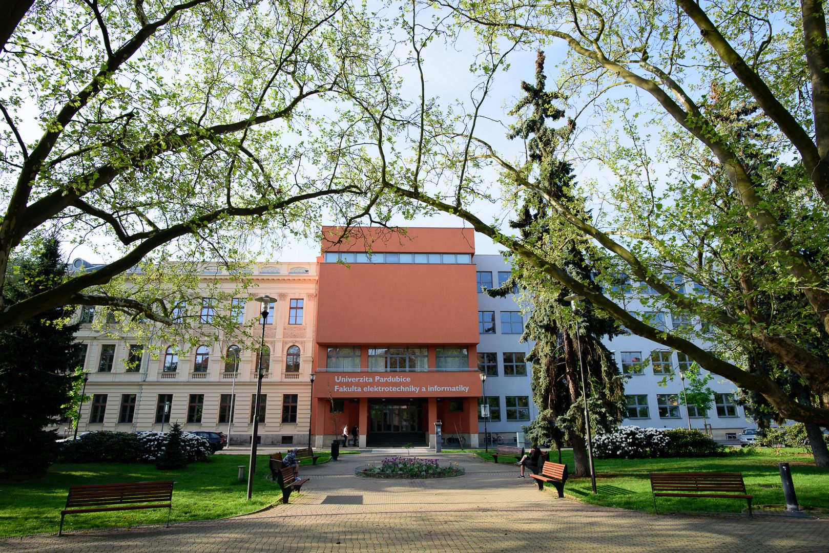 FEI zve na Den otevřených dveří | Univerzita Pardubice