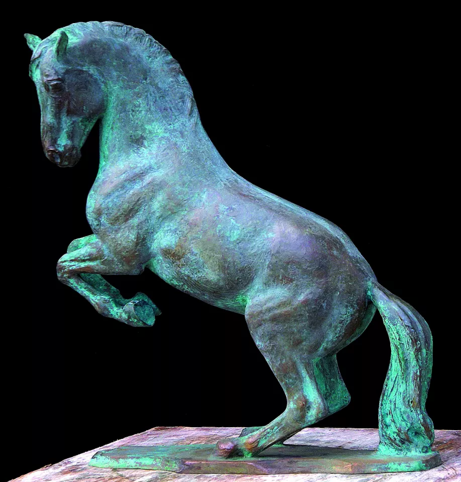 Výstava - PETR NOVÁK - Sochy | Univerzita Pardubice